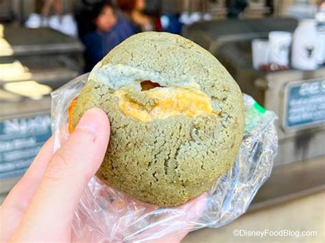 Everyone Wants To Know If This New Disney Bread Is Gross It Isnt The Disney Food Blog