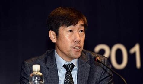 高洪波：有责任站出来 执委与主帅非利益相关方