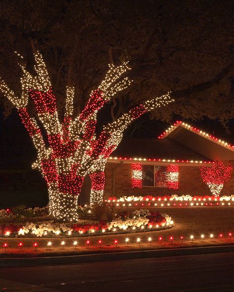 Outdoor Animated Christmas Decorations Ideas To Illuminate Your Holiday