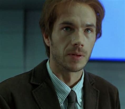 Pictures Of Tom Frederic