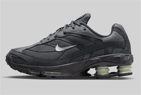 Nike Shox Ride 2 ナイキ ショックス ライド 2 Anthracite Jade Horizon Iron Grey