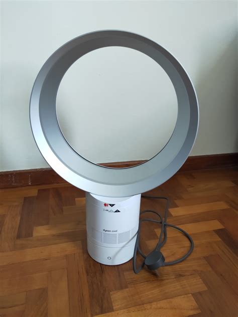 Dyson Bladeless Fan Furniture And Home Living Lighting And Fans Fans On