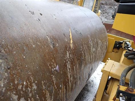 Used 2007 Caterpillar Cs 563e Vibratory Compactor For Sale At Old F