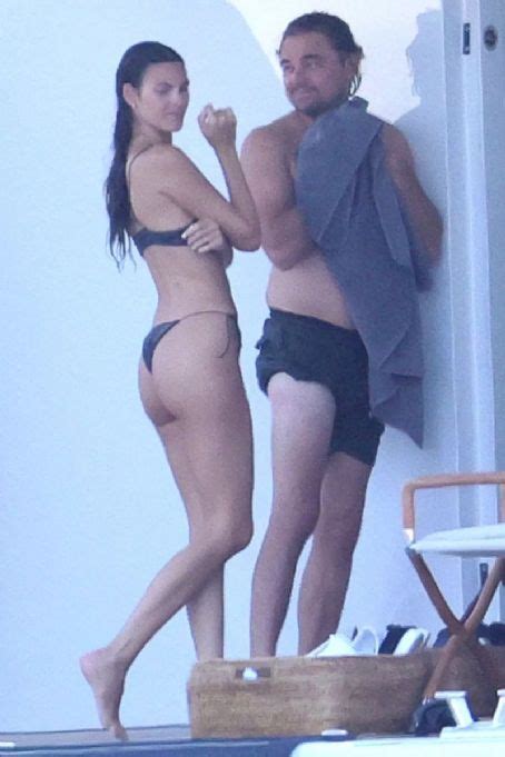 Leonardo Dicaprio And Vittoria Ceretti Dating Gossip News Photos