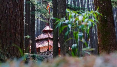 Devalsari Temple Is An Uttarakhands Hidden Gem For Nature Lovers