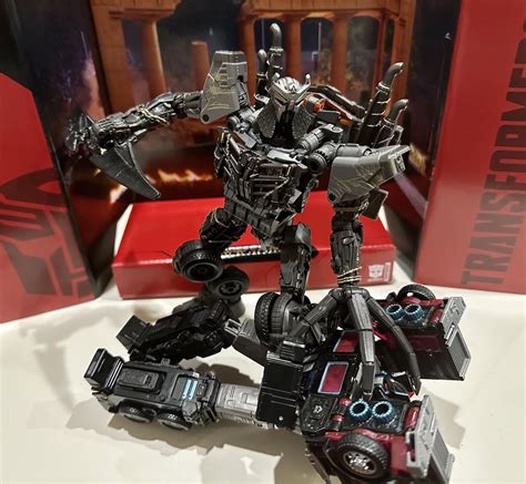 Scourge Vs Scourge R Transformers