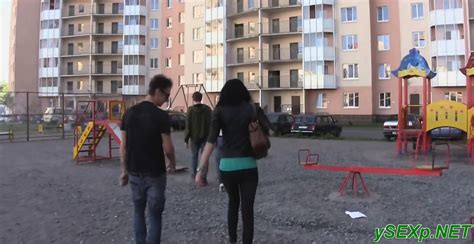 Two Ladies Jump On Hard Rods Eporner