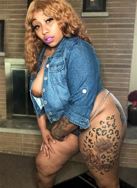 Layla Red ShesFreaky