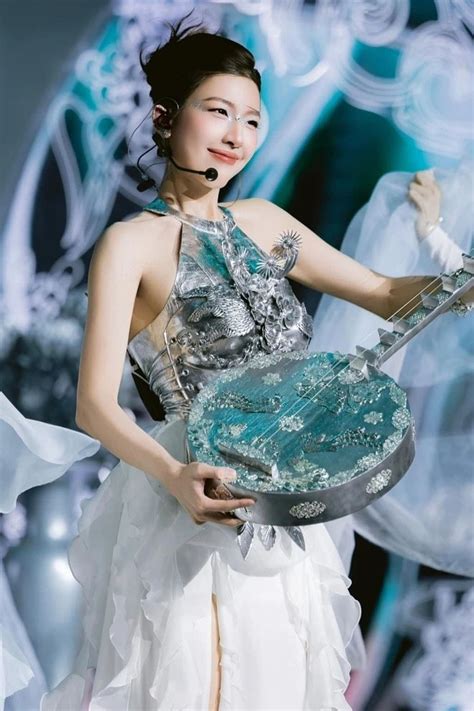 Em Xinh G Y S T Khi Chung I B Ch Ph Ng B O Anh T I Em Xinh Say Hi