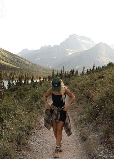 7 Vay Cay And Cute Hiking Outfit Ideas To Save Today Camping Outfits