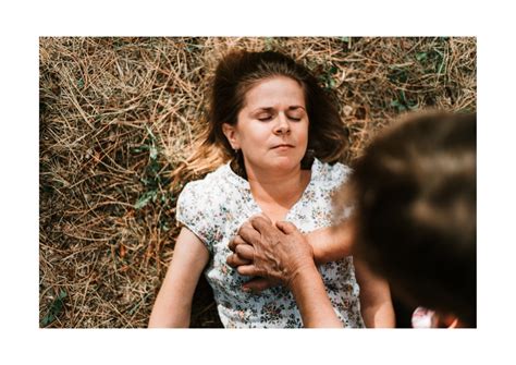 How To Respond To A First Aid Incident In Public First Class First Aid