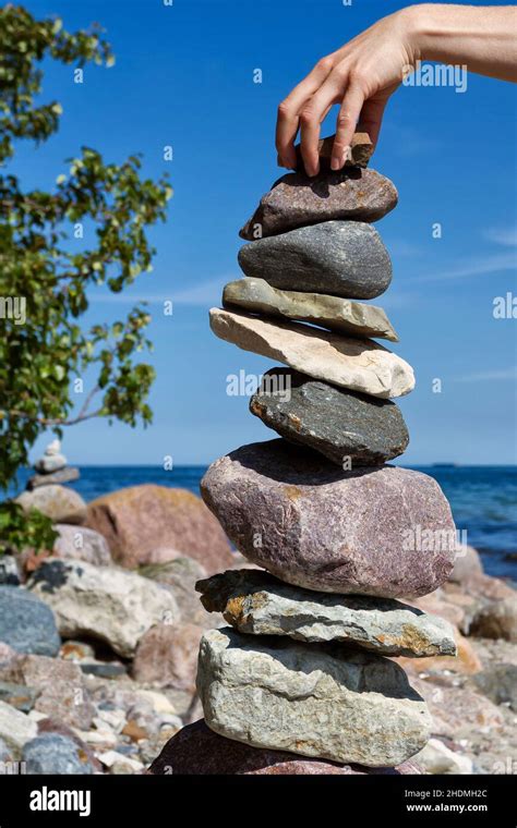 Building Activity Stone Stack Building Constructing Stone Stacks