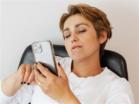 10 Sexting Examples That Make Him Beg For You Hell Love These
