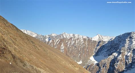 Climbing Up The Sach Pass The Travelling Slacker