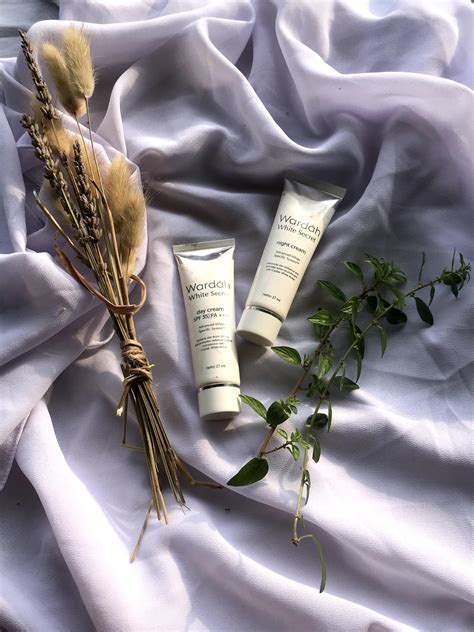 White Secret Day Cream Tube Oleh Wardah Wajah Try And Review