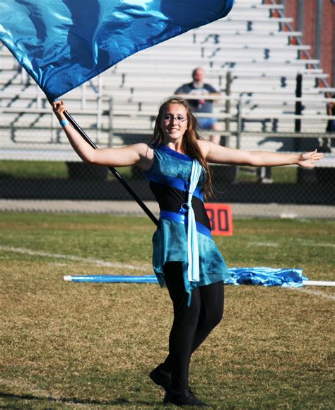 Marching Bandcolor Guard