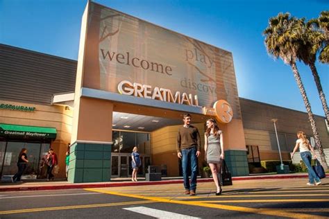 Step Right In To Your Own Business At The Great Mall Street Corner