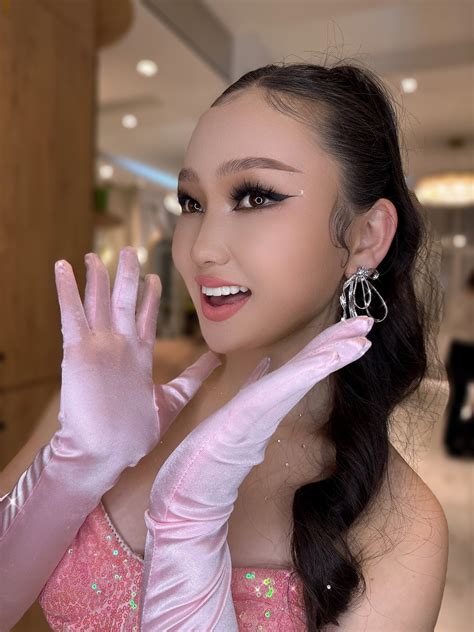 Pro 💄НҮҮР БУДАЛТ ҮС ЗАСАЛТЫН БАГЦ ГАРЛАА💁🏻‍♀️ 💃Бүх төрлийн арга хэмжээ 👩🏻‍🎓Хонхны баяр 🤰