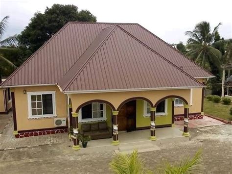 7 Zinc Roof Ideas Zinc Roof Bungalow House Plans House Fence Design