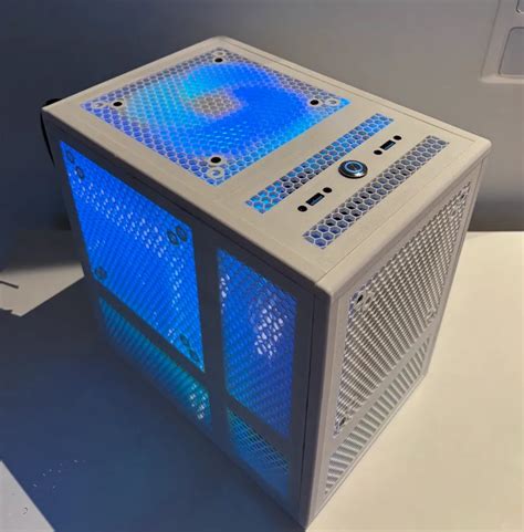 Compact Mini Itx Computer Case By Waagbo Makerworld