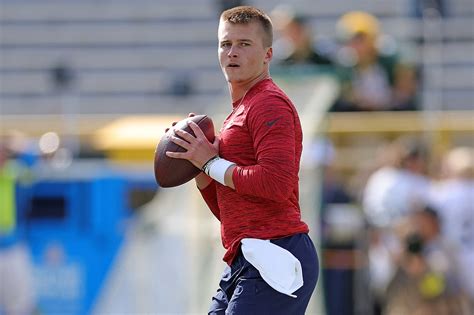 Patriots Qb Bailey Zappe Gets Engaged To Girlfriend Hannah Lewis