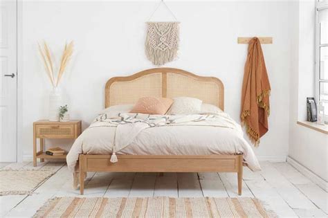 Pine Bed Versus Oak Bed Which Will Float Your Boat Beds On Legs