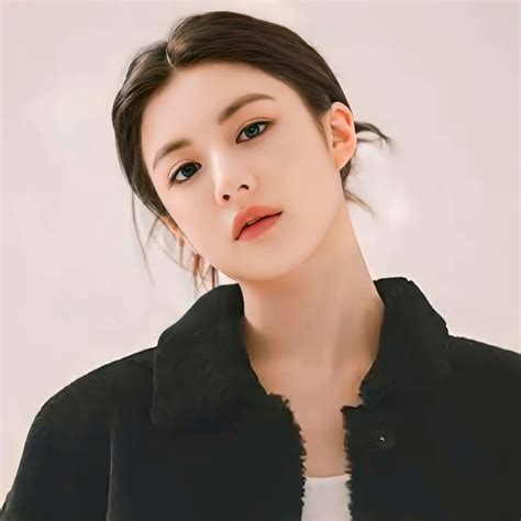 Juvy Go Youn Jung Facebook