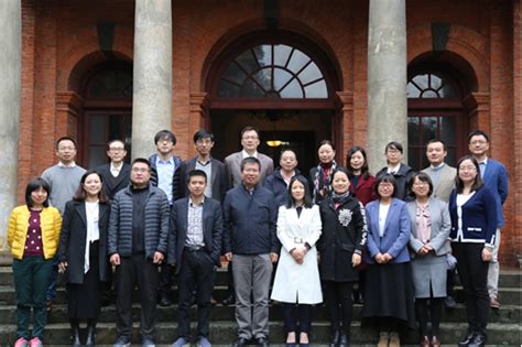 司法解释及行政审判案例遴选第二期研讨会顺利举行