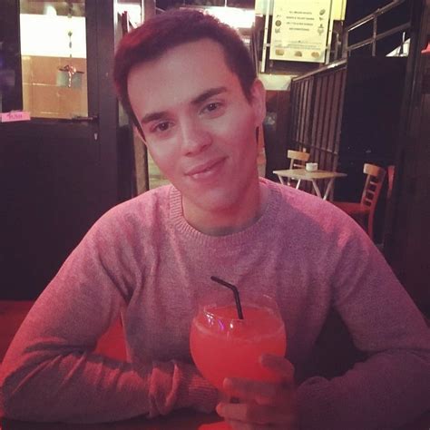 Model Louis S Uploaded 10th February 2020 01 15 Pm