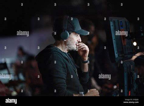 Carry On Aka Carry On Director Jaume Collet Serra On Set 2024 Ph