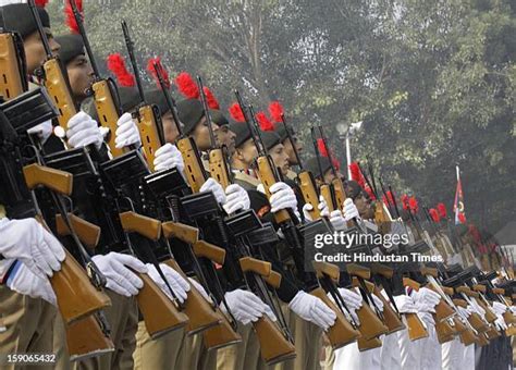 27 Gurad Of Honor Photos And High Res Pictures Getty Images