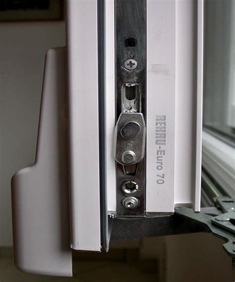 PVC REHAU - ΚΟΥΦΩΜΑΤΑ PVC REHAU