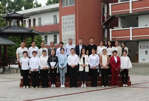 衢州新世纪外国语学校招聘主页 万行教师人才网