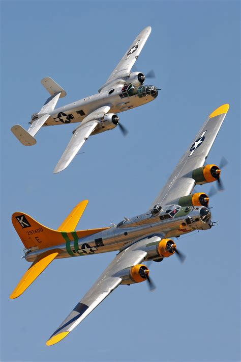 Legendary Warbirds B 17 Flying Fortress And B 25 Mitchell Wwii