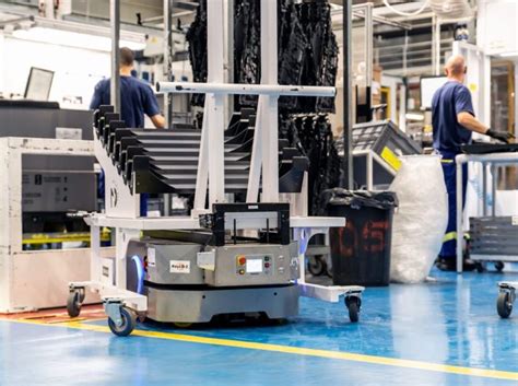 Ld Series Autonomous Mobile Robots Omron Robotics