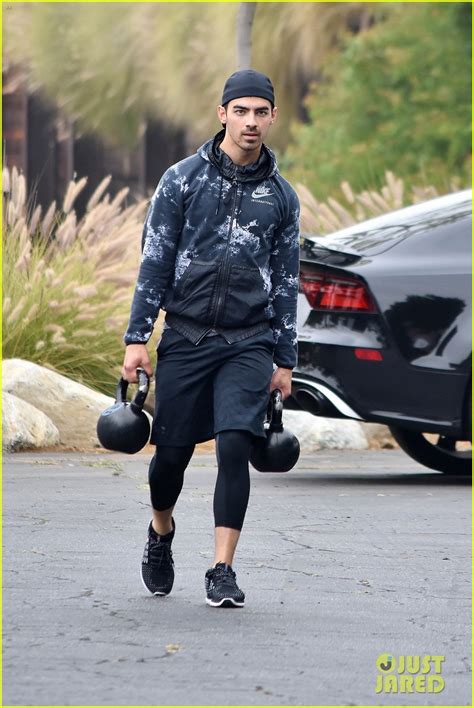 Joe Jonas And Sophie Turner Hit The Gym Ninja Style Photo 1092424
