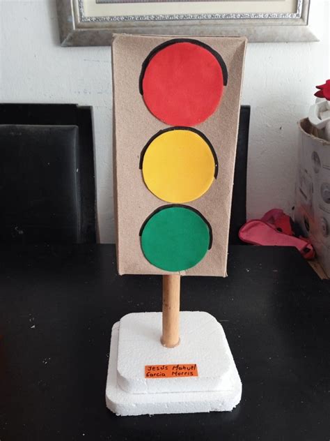 Diy Cardboard Traffic Light Craft
