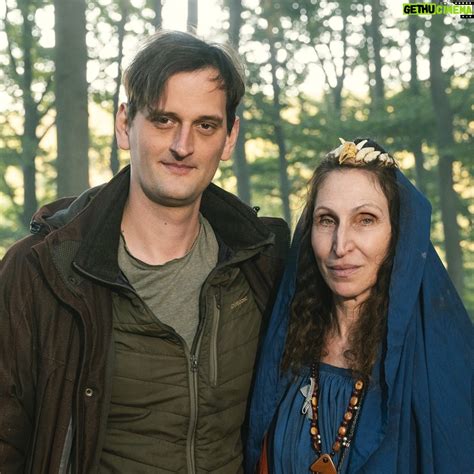 Bonnie Aarons Wiki Biography Age Gallery Spouse And More