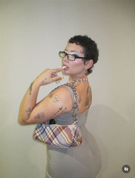 Vanillamace Gothic Outfits Short Hair Goth Short Hair And Glasses
