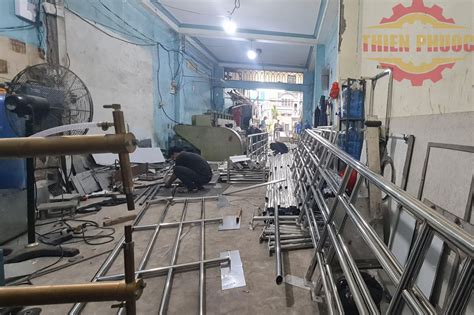 Gia C Ng Inox Theo Y U C U