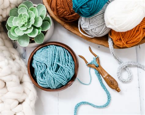 How To Use A Lucet Fork Mjs Off The Hook Designs