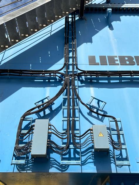 Liebherr Bos 4200 60 Litronic 60 Ton Dockyard And Quay Crane