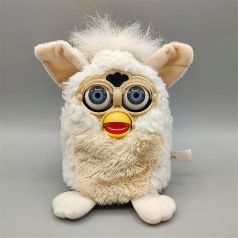 Vintage 1999 Furby Doll Electronic Toy 1990s 90s Retro Furbies