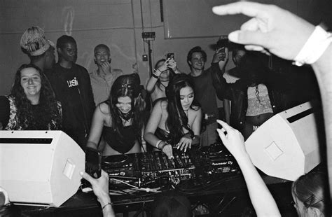 Flitter Flitter Will See You Now… Sign Up At Link In Bio To Get Sticking With Your Friends