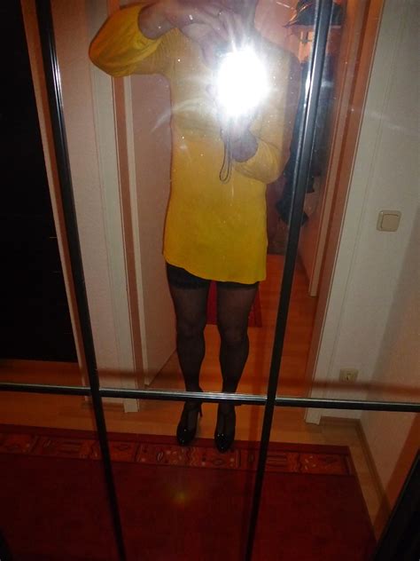 Gelbes Kleid Halterlose High Heels Porn Pictures Xxx Photos Sex
