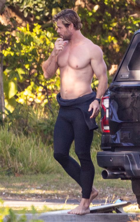 Chris Hemsworths Feet