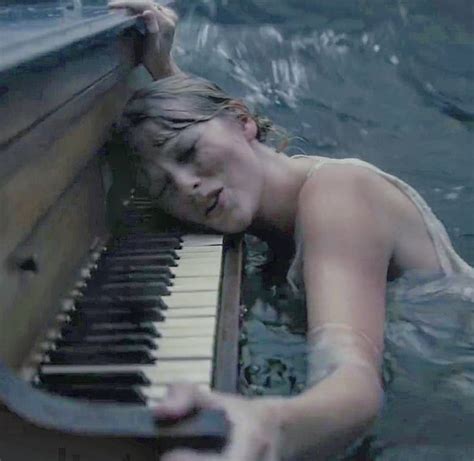 Taylor Swift Taylor Swift Favorite Celebrities New Pictures
