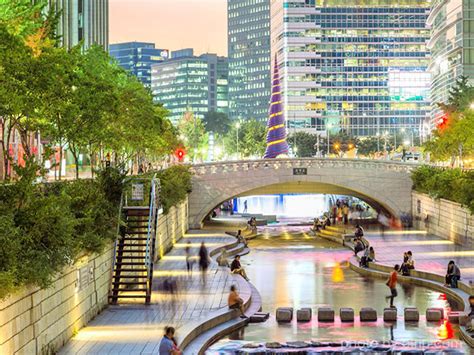 Cheonggyecheon Stream In Seoul Historic Landmark Guide