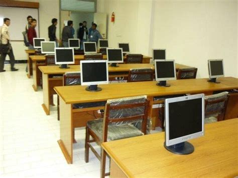 Ubit Website Syed Bakhtawar Fahim