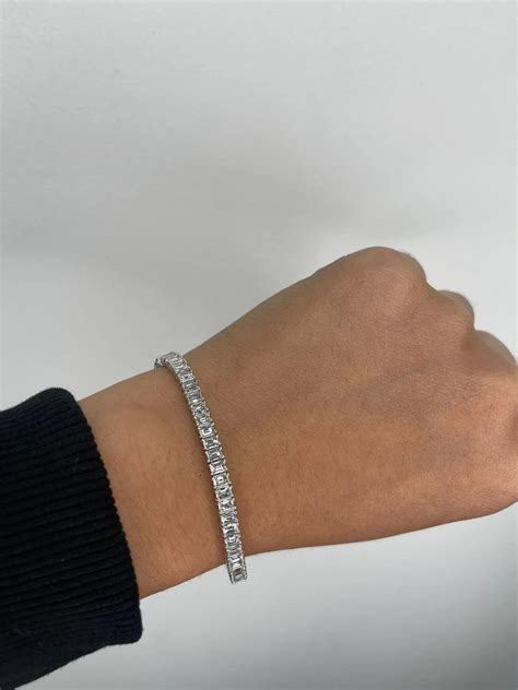 Tennis Bracelet Emerald Cut Diamonds For Sale At 1stdibs